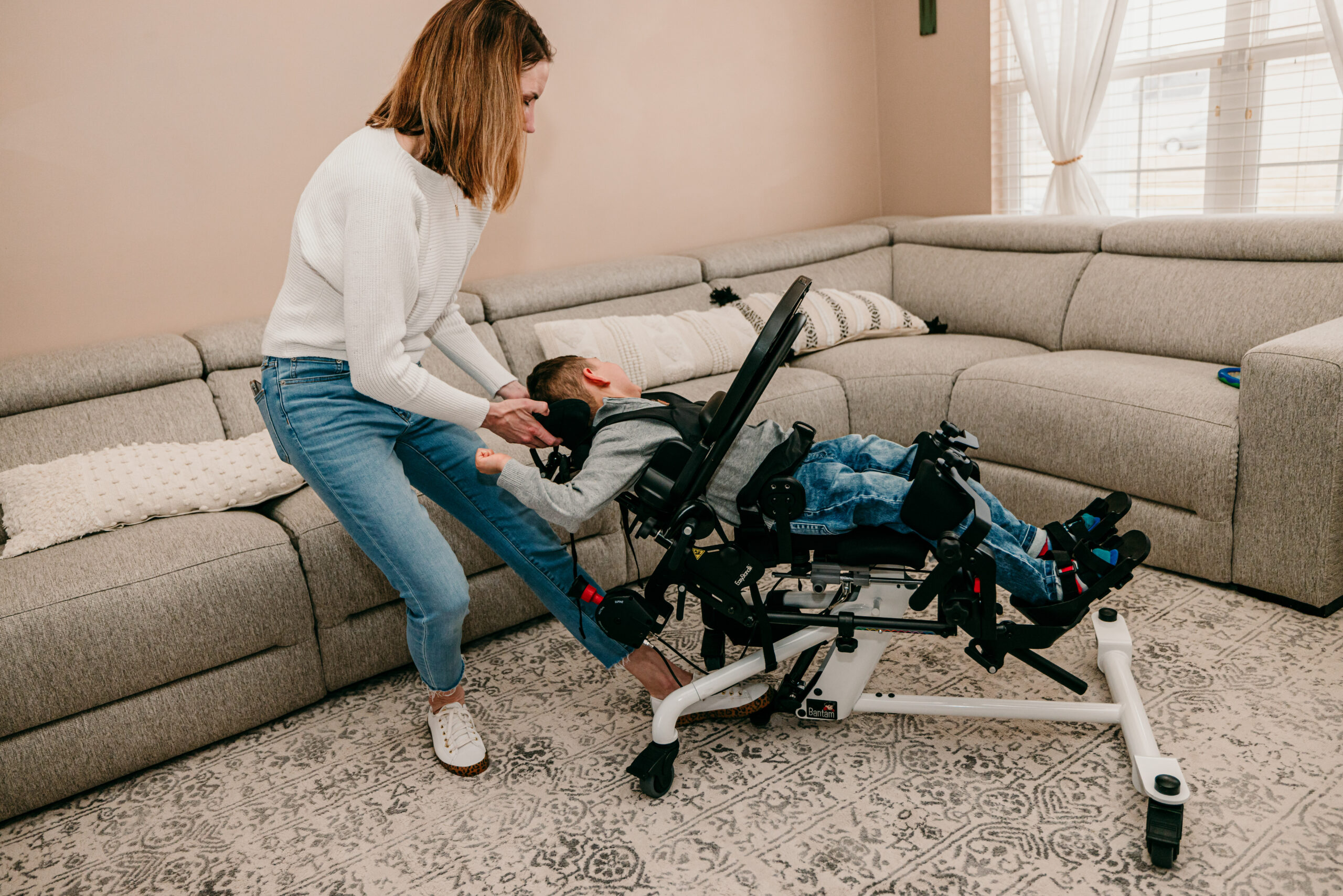 Bantam Small Media Kit – EasyStand